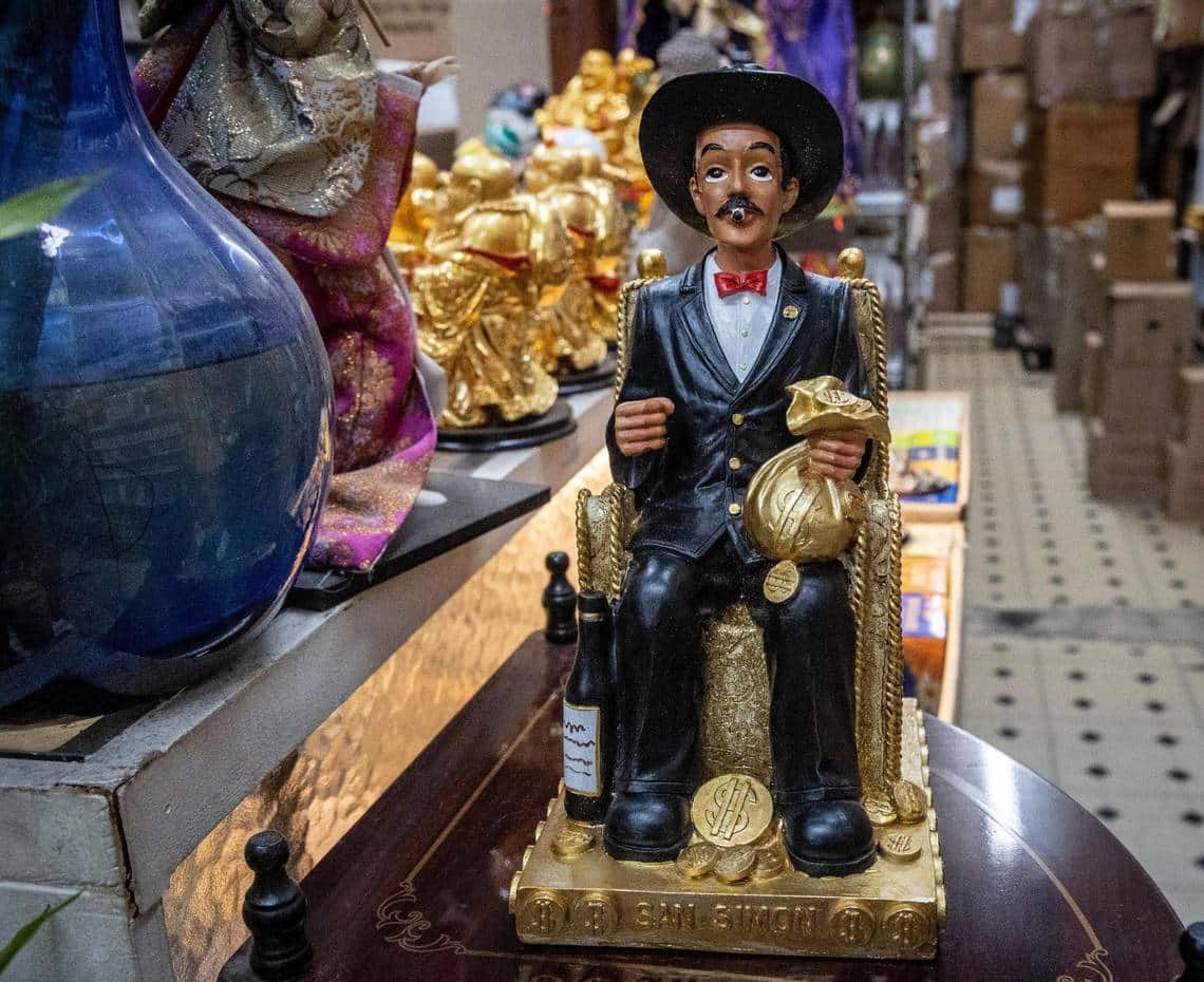 Oraciones a San Simón: El puente hacia la conexión espiritual y la ...