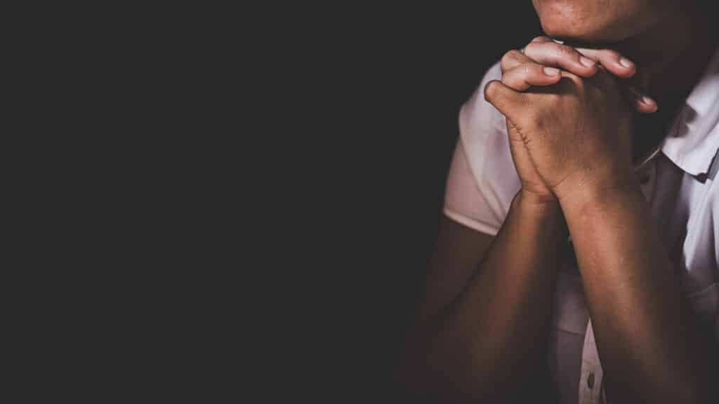 La poderosa oración 'Yo pecador': Guía completa y significado profundo ...